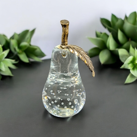 Unbranded | Accents | Vintage Glass Controlled Bubble Pear Paperweight ...